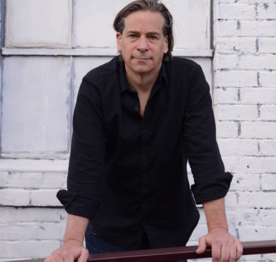 Brant Cooper / Yazarlarımız - ABA Yayıncılık